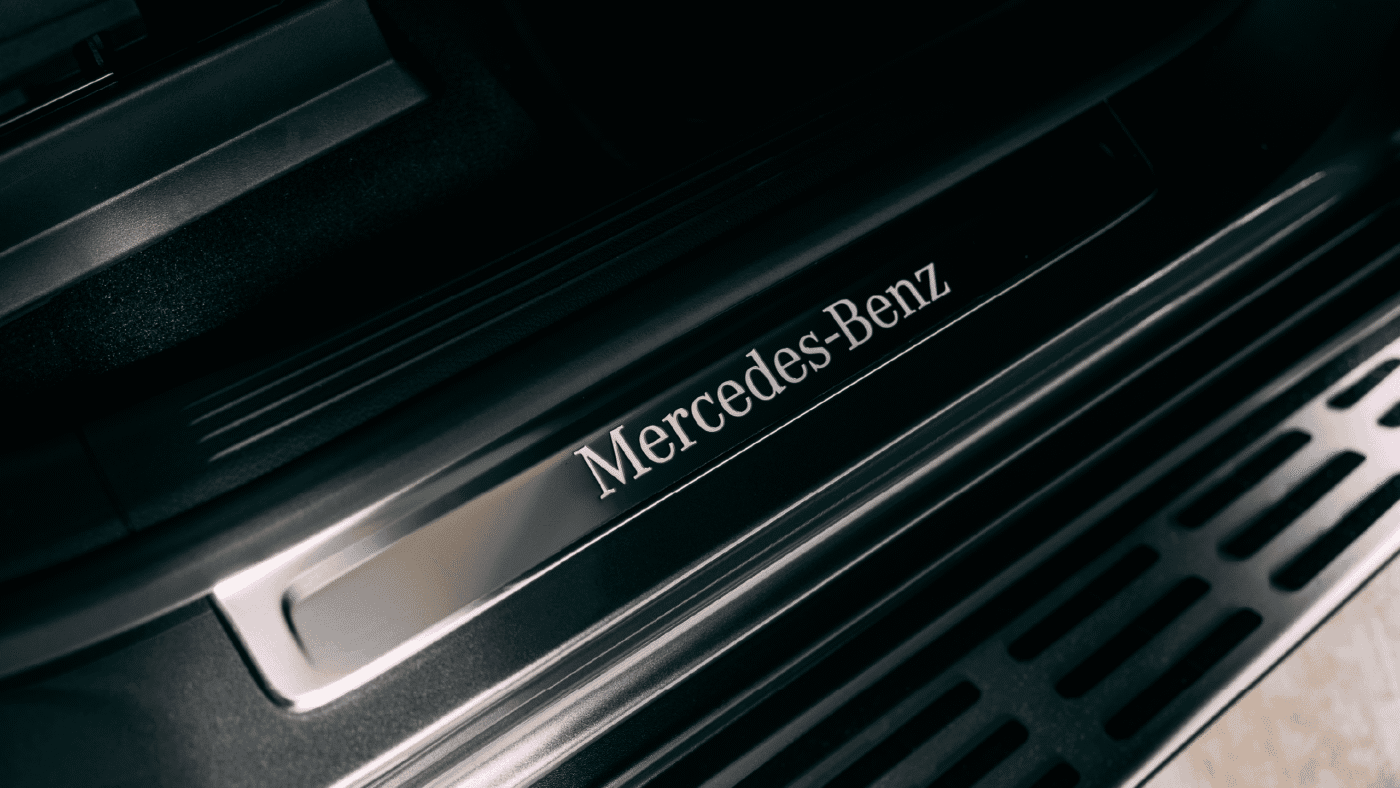EQE SUV Protection Film Kit | Interior Door Sill - RIKECOOL MERCEDES ...